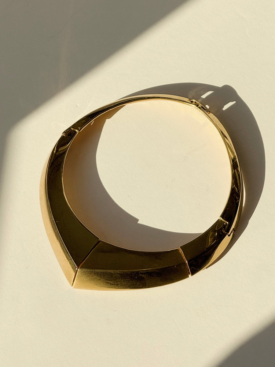 Givenchy 1980's rare sculptural gold plated necklace – Constantina Vintage